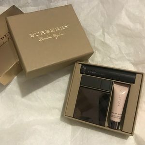 Burberry | Makeup | Burberry Beauty Box | Poshmark